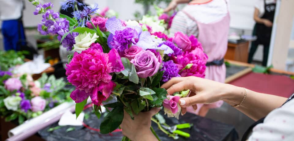 Certificate in Creative Craft - Floral Design Excellence (Level 3 ...